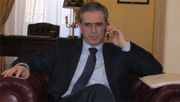 Marco Falcone vuole il Ponte di Messina. Perché prima non sistema ...