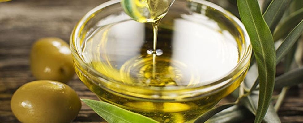 Olio d'oliva extra vergine di Puglia, Calabria e Sicilia: chi lo vende ...