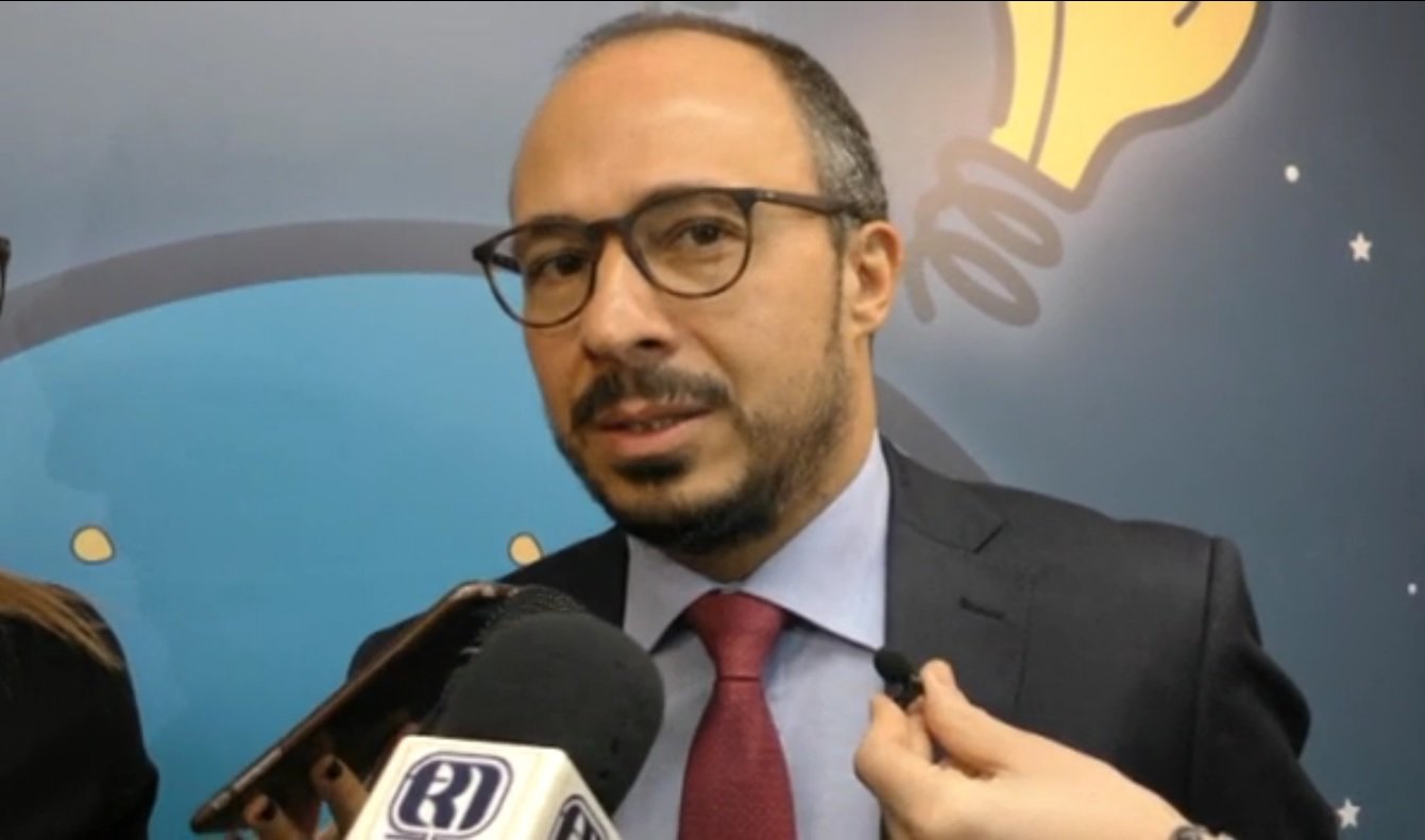 Davide Faraone, come Pol Pot, si autoproclama segretario del PD ...