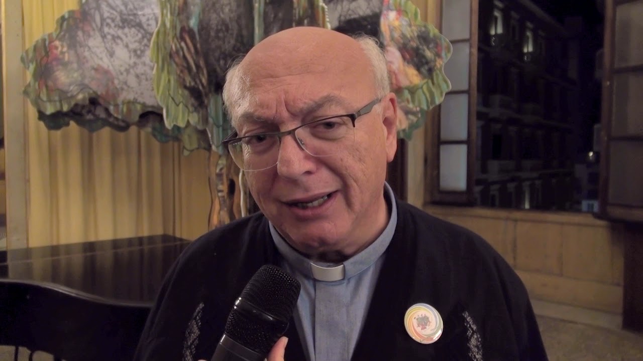 Padre Garau, il sacerdote che sfida la politica su lavoro ed ...