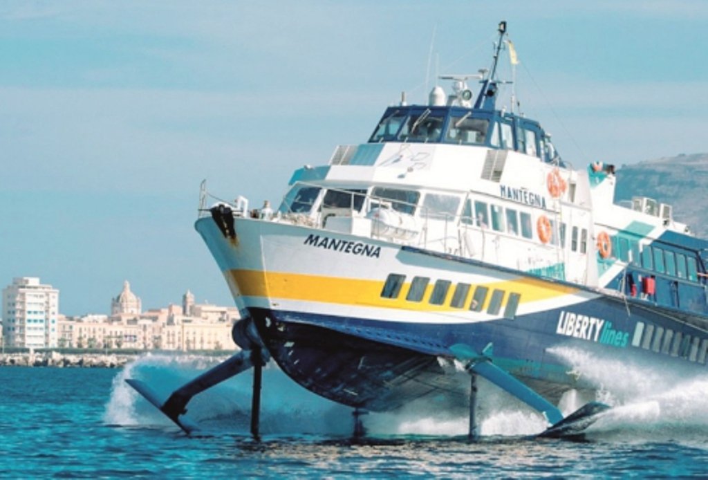 Trasporti marittimi tra la Sicilia e i suoi arcipelaghi: il Ministero ...